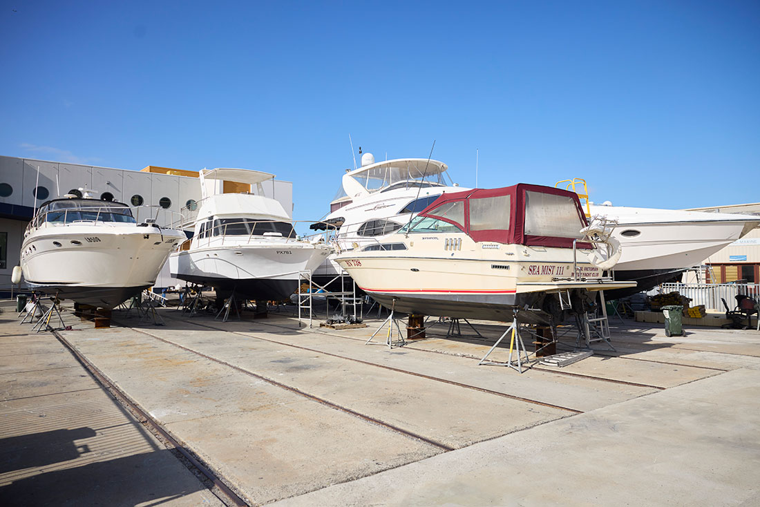 Boat Yard Services in Williamstown | RVMYC Hardstand & Maintenance ...
